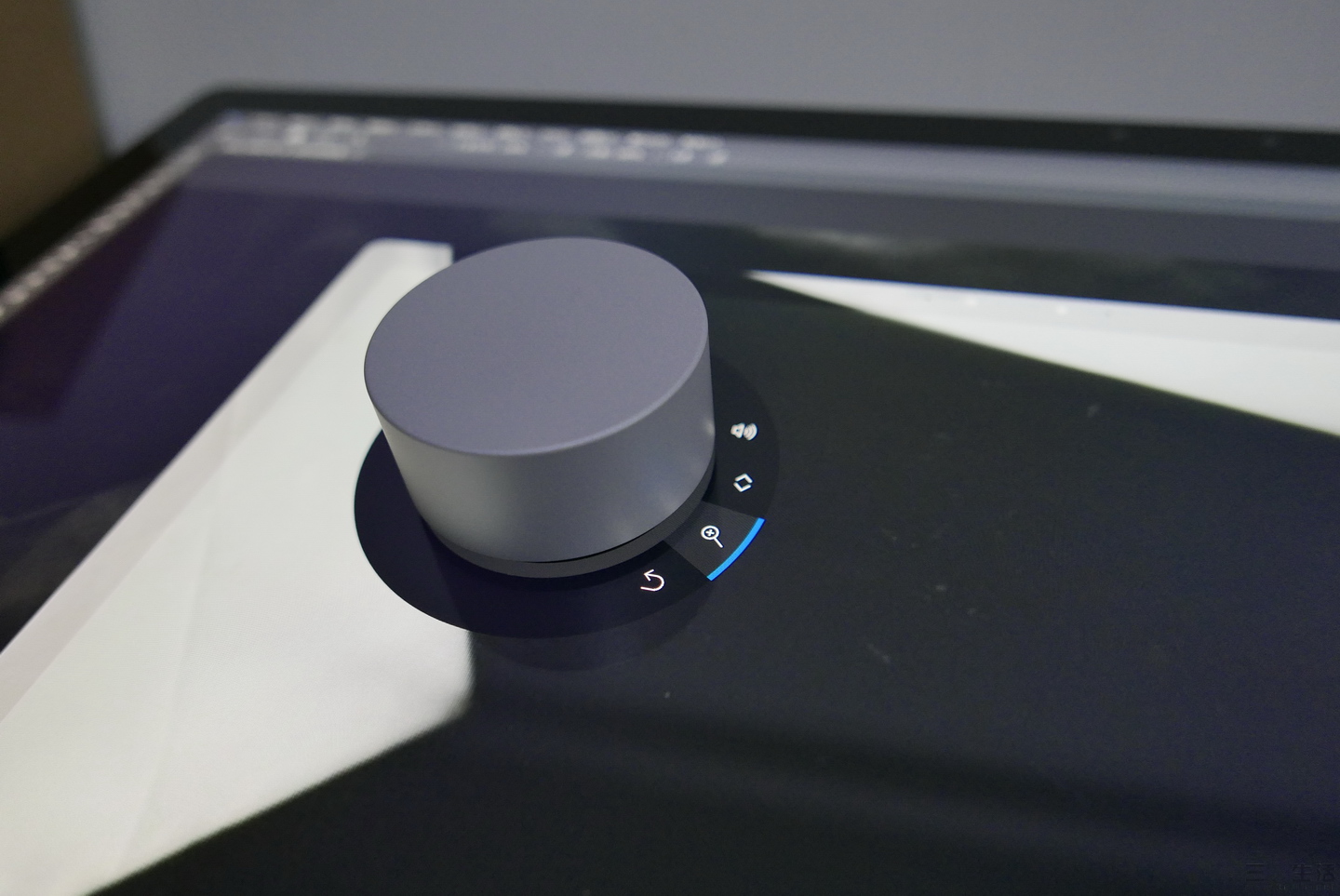 定义桌面一体新形态：Surface Studio&Dial图赏—精美图赏—三易生活—E生活·E科技