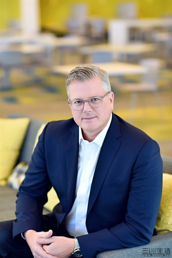 AMD CMO John Taylor专访：怀揣谦逊之心 带着雄心壮志勇往直前—业界动态—三易生活—E生活·E科技