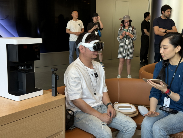 苹果Vision Pro国内首销：本地化充足、评价超预期—移动终端—三易生活—E生活·E科技